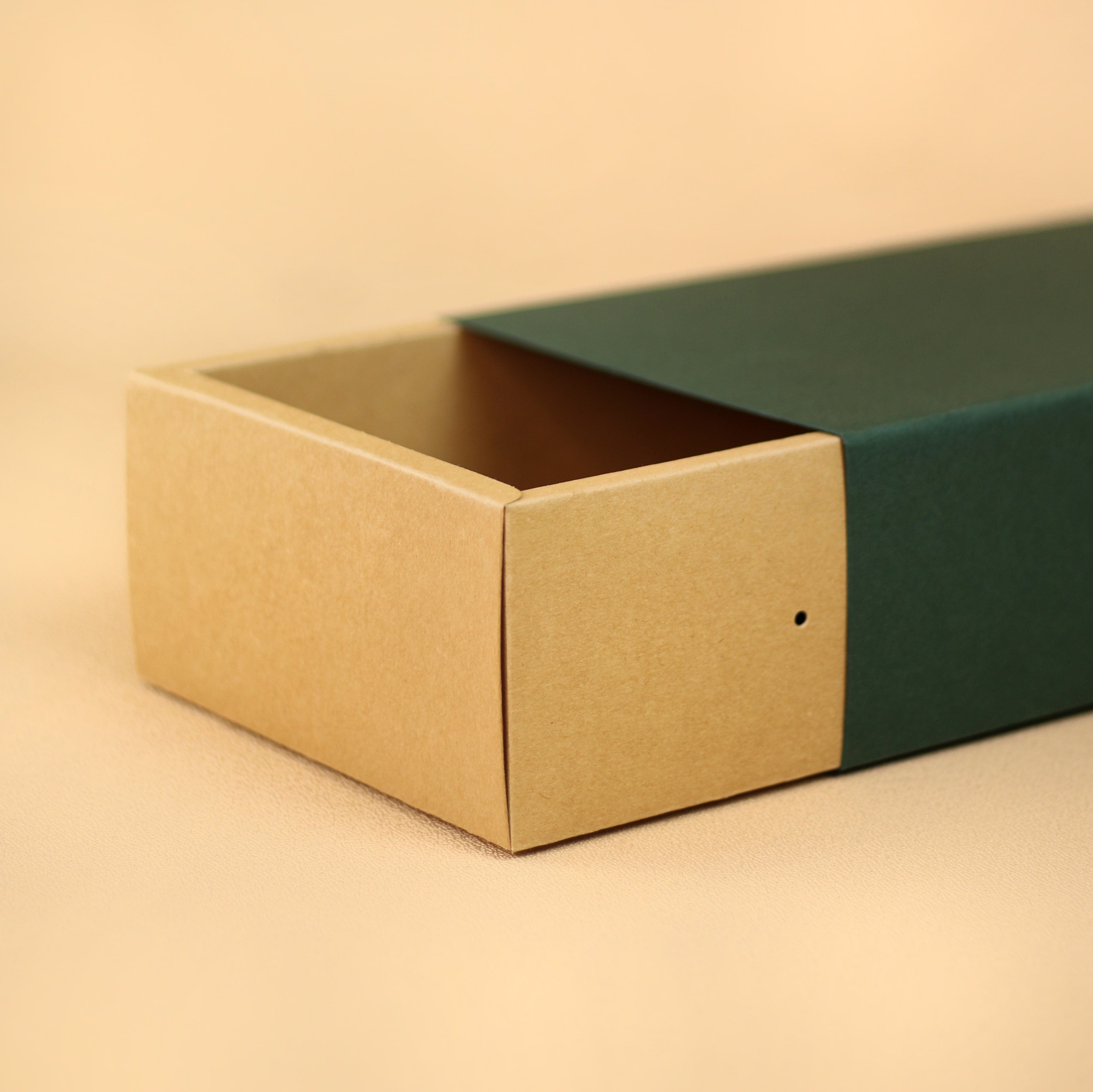 FESTIVE SLIDE BOX (9 X 6 X 3.5) – The Cake Case Company